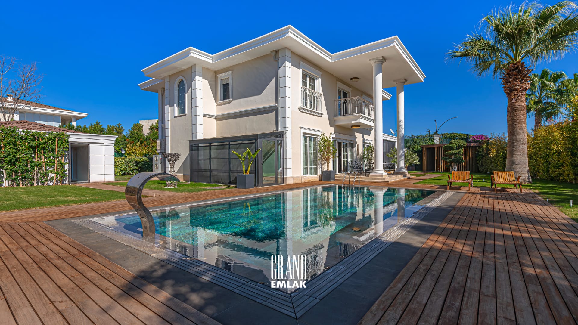 Antalya, Kemerağzı’nda, Lara Hill Sitesi’nde Kış Bahçeli Ultra Lüks B ...